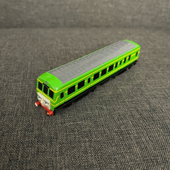 ERTL | Toys | Ertl Daisy Diesel Thomas The Train Tank Engine Diecast ...